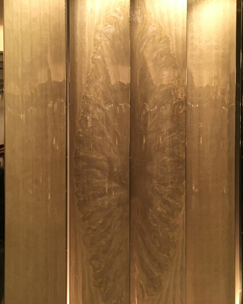 LONDON Hotel NYC Spinning Louver Wall Panels in Restaurant Designed By ...